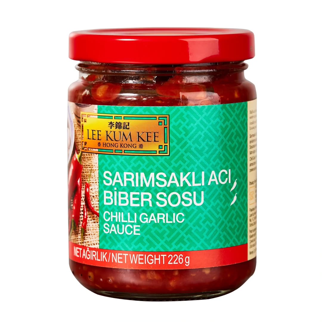 Lee Kum Kee Sarımsaklı Acı Biber Sosu - Acı Sos Mahzeni